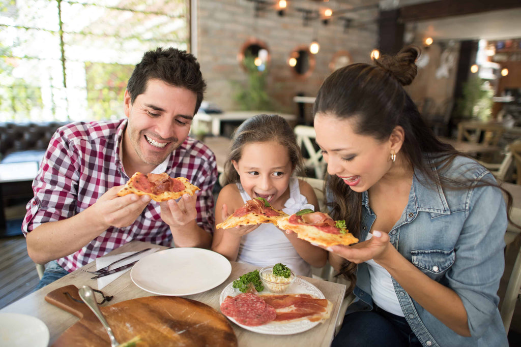 How Families Can Help Grow Your Restaurant — Nixplay Signage ...